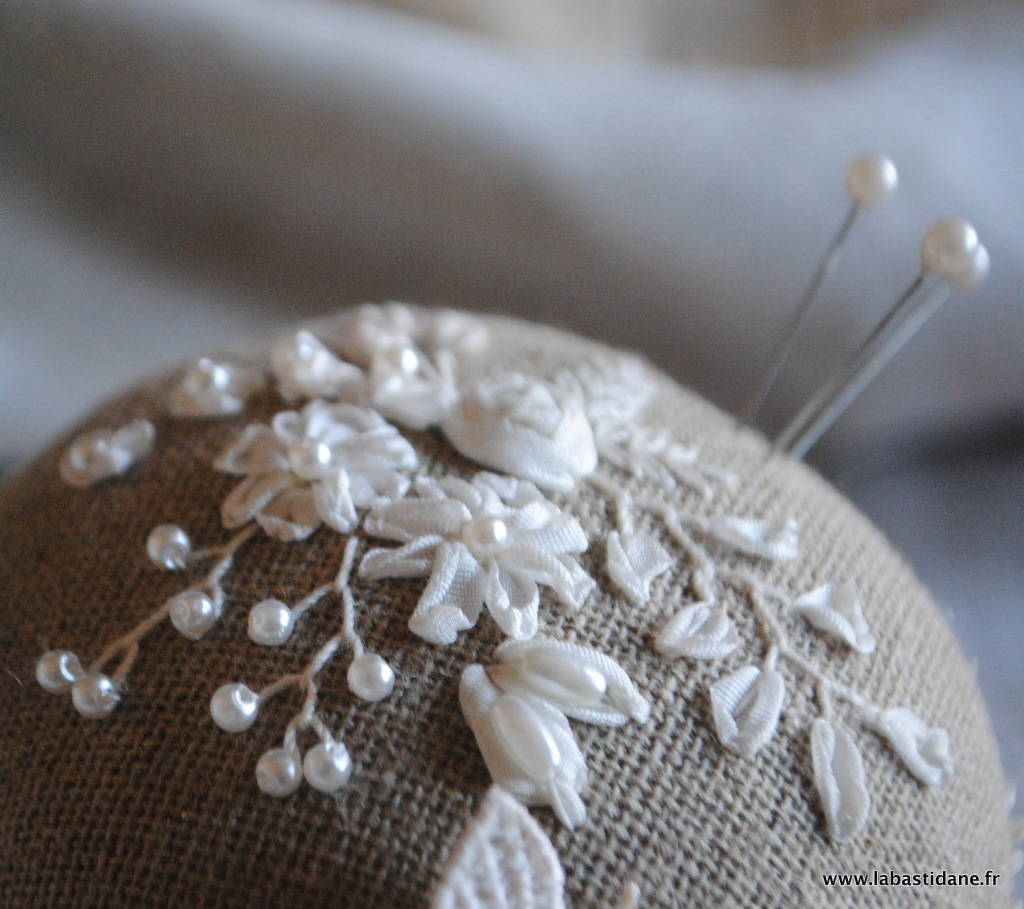 Atelier broderie aux rubans - Salon Tendances Créatives Marseille - La ...